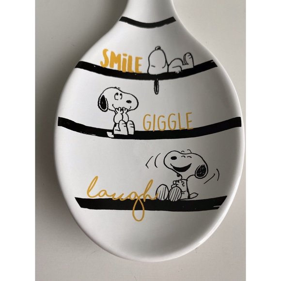 Peanuts | Kitchen | Peanuts Classic Snoopy Woodstock Ceramic Spoon Rest ...